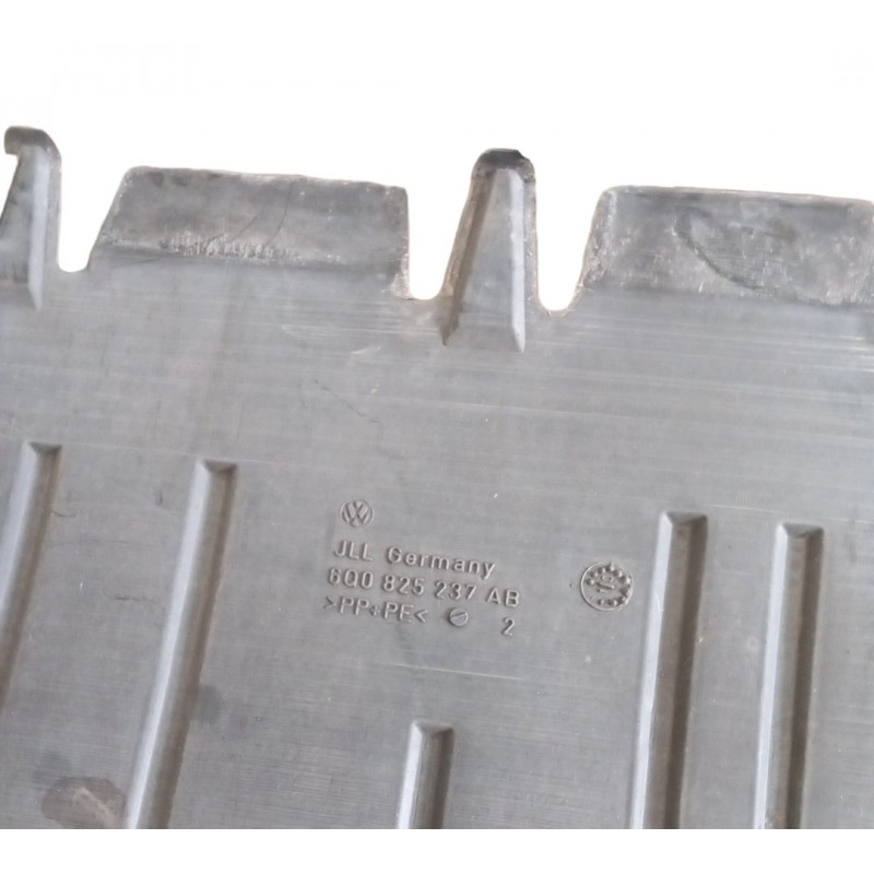 Riparo motore 6Q0825237AB Seat Ibiza 2008-2017